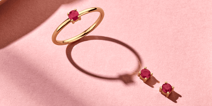 De robijn steen: ontstaan, eigenschappen en betekenis